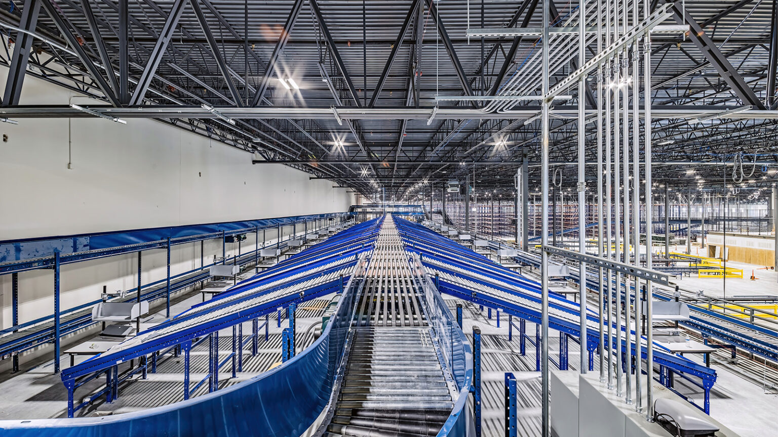 Cargo Largo - Russell Group Construction & Development