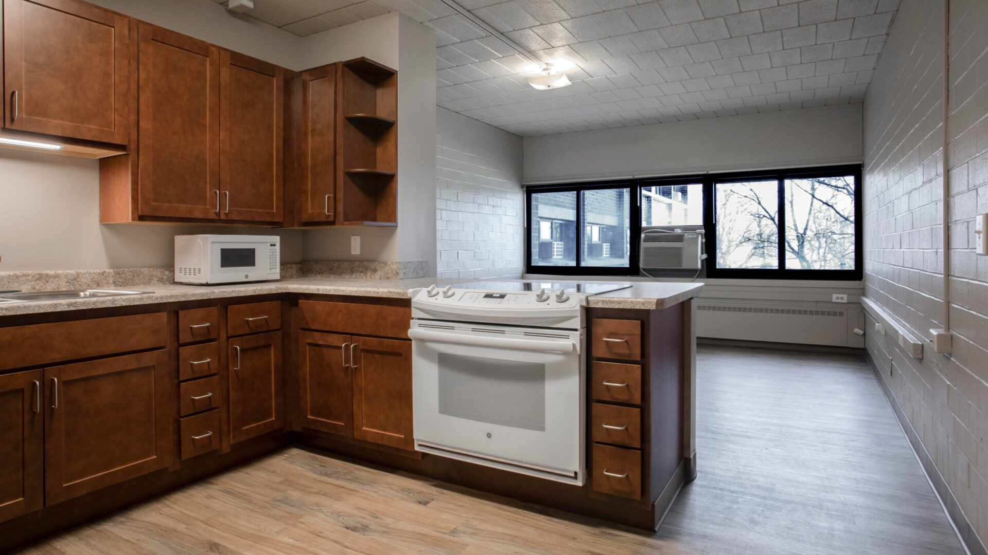 Two Rivers Point - Russell Group Construction & Development